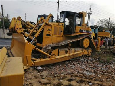 中国 オリジナル CAT D6R 中古ドーザー C9 エンジン 販売のため