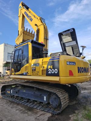 Cina 800 ore di lavoro Escavatore idraulico crawler usato pc200-8 con valvola idraulica originale in vendita