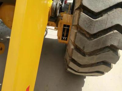 Cina SDLG LG936L Wheel Loader con motore Yuchai YC6108G 7.1*2.5*3.1 Dimensioni garantite in vendita