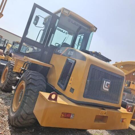 Quality Front Loader Construction Equipment LIUGONG 835 855 856 856H 862H With WE CHAI for sale