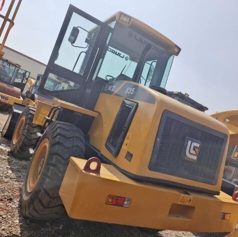 Quality SECOND HAND LIUGONG 835 BEST CHOICE FOR USED WHEEL LOADER IN CONSTRUCTION for sale