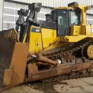Cina Dozzeri D9RT di seconda mano originali giapponesi DOZER D9R CAT utilizzati in buone condizioni di funzionamento in vendita