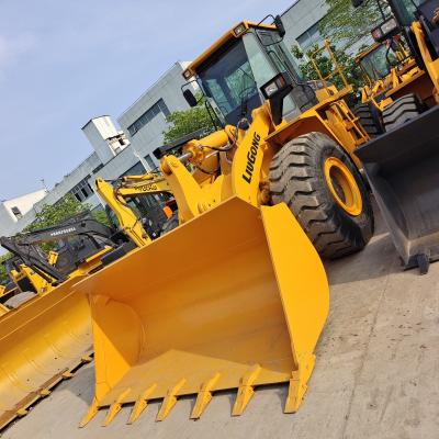 China Originele GEBRUIKTE 856 LAADERS met een machinegewicht van 17000 kg in goede staat en op een goede Te koop
