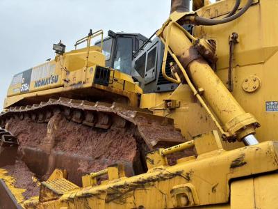 Cina Comatsu 575A Crawler Dozer con altra capacità di dozzatura e cilindro idraulico originale in vendita