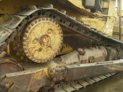 Cina 21715 KG Bulldozer usato CAT D6R D7R con verniciatura originale e elevata capacità di dozzatura in vendita