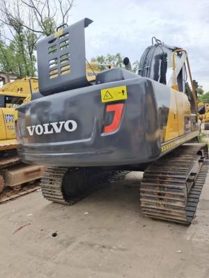 Cina Escavatore Volvo EC210 usato con motore Cummins B5.9-C e cilindro idraulico originale in vendita