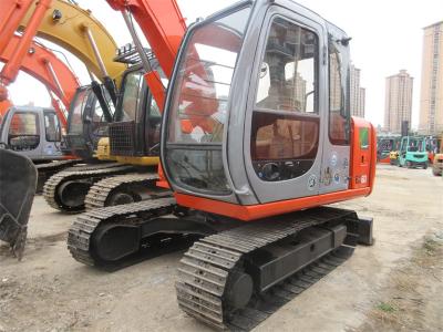 Cina Giappone usato Hitachi EX60-5 escavatore con 2800 ore di lavoro e pompa idraulica originale in vendita