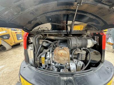China Excavadora Kubota U-35 em bom estado com 2800 horas de trabalho e capacidade de 0.2 baldes à venda
