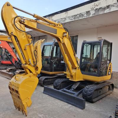 China 800 Werkuren Tweedehands KOMATSU Pc56 Graafmachine voor wegbouw tegen betaalbare prijs Te koop