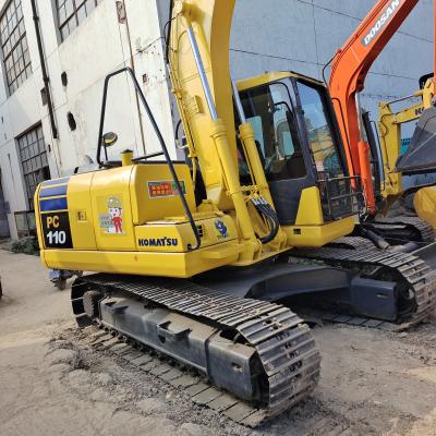 Cina 800 ore di lavoro Komatsu Used Crawler Excavator PC110 con valvola idraulica originale in vendita