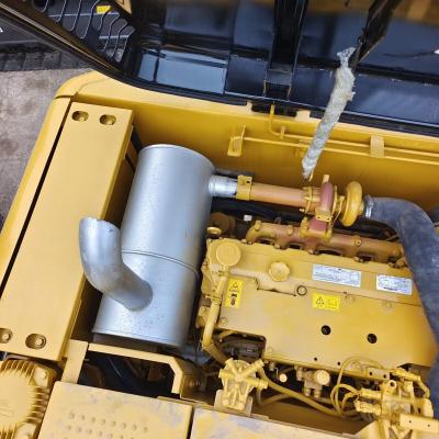 Cina 2022 Escavatore usato CAT 320D2 con pompa idraulica originale e peso operativo di 20 tonnellate in vendita