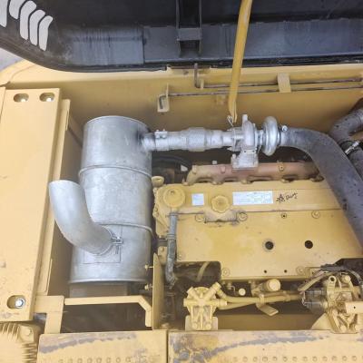 Cina Originale giapponese usato Caterpillar 320D Crawler Excavator con 20 tonnellate di peso operativo in vendita