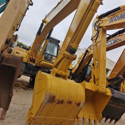 Cina Escavatore Komatsu PC220-8 usato con 22 tonnellate di peso operativo e scarpe da corsa di seconda mano in vendita