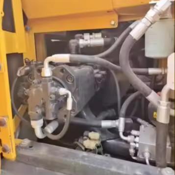 Cina Escavatore VolvoEC140DL usato a basso costo con capacità di 0,7 secchi e 1200 ore di lavoro in vendita