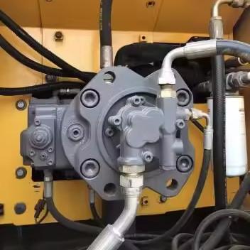 Cina VOLVO EC200D Escavatore di seconda mano da 20 tonnellate in buone condizioni per la costruzione di ponti in vendita