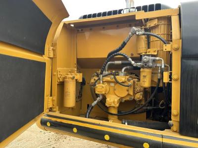 Cina Originale cilindro idraulico usato CAT 325D escavatore a trascinatore in ottime condizioni in vendita