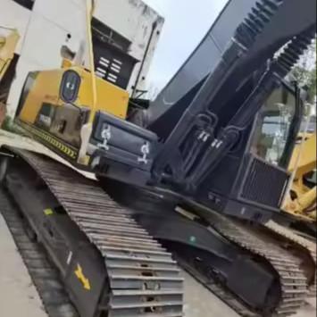 Cina Usato Volvo Excavator EC210D in Svezia 21000 KG Peso della macchina Kawasaki pompa idraulica in vendita