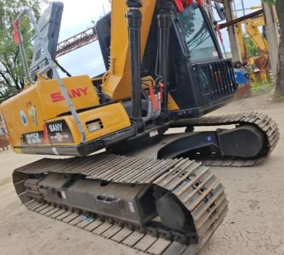 Cina Escavatore idraulico Sany SY135C di seconda mano con peso di funzionamento di 13,5 TONNE in vendita