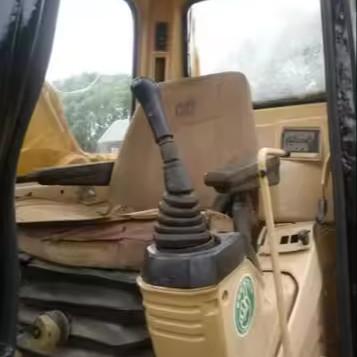 Cina Escavatori usati CAT 325BL con valvola idraulica originale e peso operativo di 32500 kg in vendita