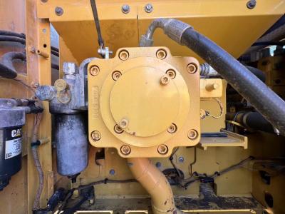 Cina Cat 320 GC Pelle Modello 2020 ORIGINALE Valvola idraulica Cat C7.1 Escavatore a motore in vendita