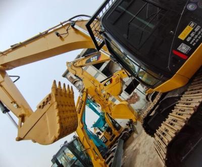 China Excavadora Caterpillar 330D, com 1200 horas de trabalho e capacidade de balde de 2 m3 à venda