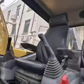 Cina Komatsu PC130-7 Mini escavatore con cilindro idraulico originale e 13000 kg di peso in vendita
