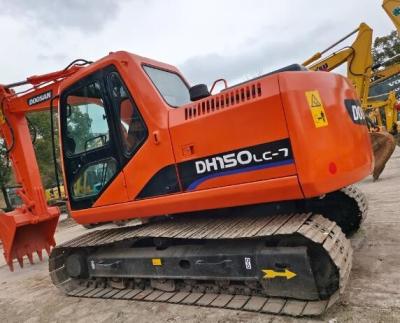China Excavadora usada DOOSAN DH150LC-7 com capacidade de 0.75 baldes e 13900 peso operacional à venda
