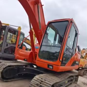 China DOOSAN DH150LC-7 Excavadora no Japão Original válvula hidráulica e 0,75 Capacidade de balde à venda