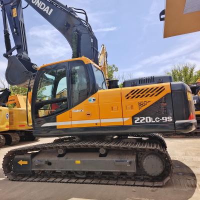 Cina Hyundai 220LC Escavatore di seconda mano di medie dimensioni con elevata efficienza operativa in Corea in vendita