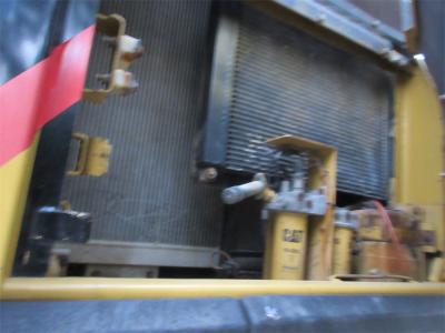 Cina Usato Caterpillar 320D escavatore 35500 KG Peso della macchina Valvola idraulica originale in vendita