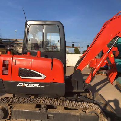 Cina Miniescavatore Doosan Dx55 da 5 tonnellate utilizzato con 1200 ore di lavoro e capacità di 0.21 secchi in vendita