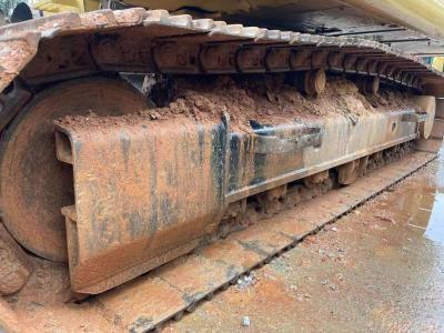 China Excavadora CAT320GC de segunda mão Excavadora de 20 toneladas com válvula hidráulica original à venda