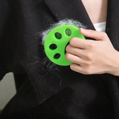 China Stored Pet Fur Sticking Catcher Dog Cat Hair Remover For Laundry Washing Machine for sale