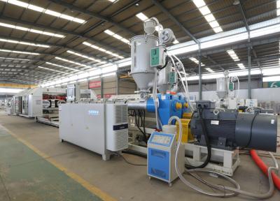 Cina Facile funzionamento Linea di estrussione di tubi ondulati in plastica completamente automatica in vendita