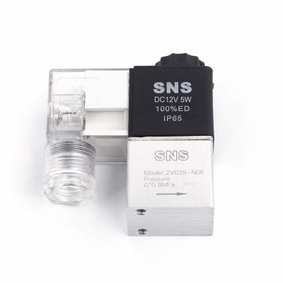 China tipo de conexão portuário da posição 2 de Operated Electric 2 do piloto da bobina da válvula de solenoide da série 2V únicos para os cilindros do ar à venda