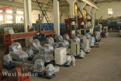 Cina Il peso leggero Auto-ha allineato i rulli della saldatura del tubo/i rotatori 3kw 40ton saldatura del tubo in vendita