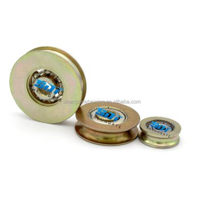 China Premium Classic Style Sliding Window Roller Nylon Pulley with Metal Iron Wheel for sale