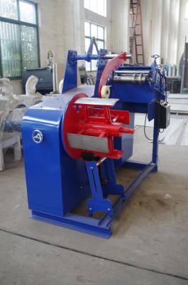 Cina PLC Control Automatic Corrugated Roof Sheet Roll Forming Machine 2018 New design in vendita