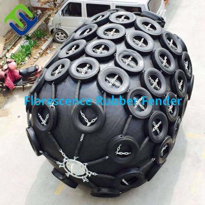 Cina Cuscino ammortizzatore di gomma pneumatico pneumatico di Marine Floating Fender Rubber Bumper in vendita