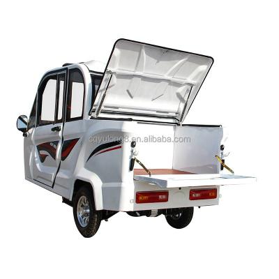 中国 貨物を引くための完全に閉ざされた電気三輪車 60V電圧 30-50km走行距離 販売のため