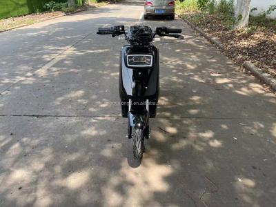 Cina Motociclo elettrico urbano a velocità rapida da 60 V, ciclomotore con motore potente e display LCD in vendita