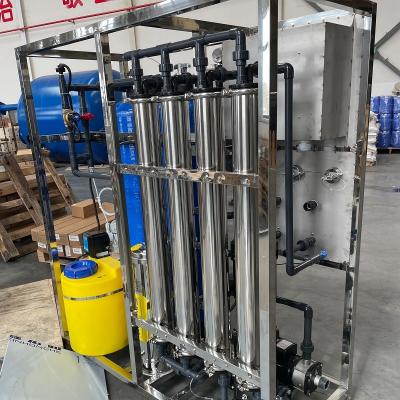 Cina Macchina per l'acqua minerale approvata CE ISO per il sistema di filtraggio dell'acqua ad osmosi inversa 1000LPH in vendita