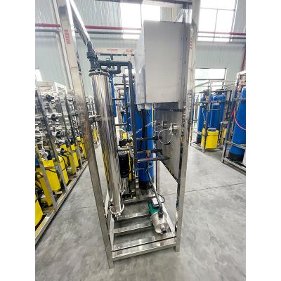 China Core Components Engine 500kg/H Water Purification System for Mineral Water Production for sale