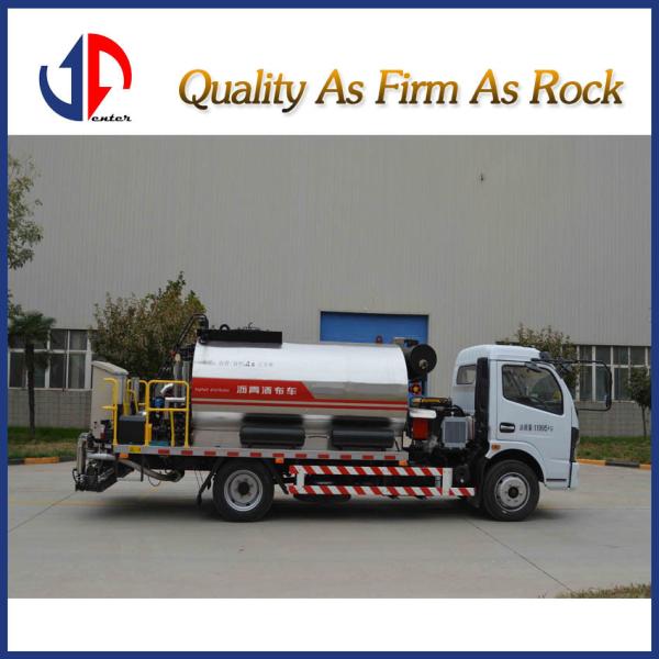 Quality 5000L Asphalt Distributor for sale