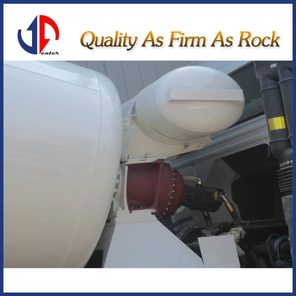 Quality SINOTRUK HOWO 6 by 4 Concrete mixer Truck 10m3 for sale