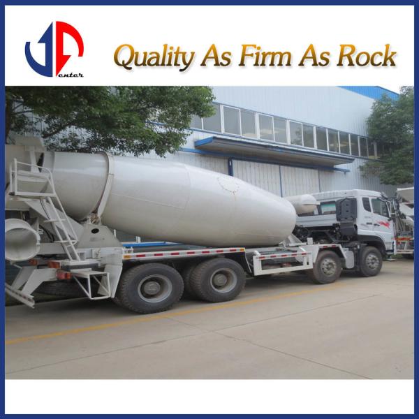 Quality SINOTRUK HOWO 8 by 4 Concrete mixer Truck 12m3 for sale