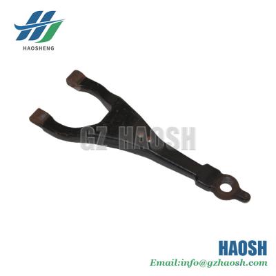 China 8-97255303-0 CLUTCH FORK FOR ISUZU NPR NQR MYY5T 8972553030 Clutch Shift Fork for sale