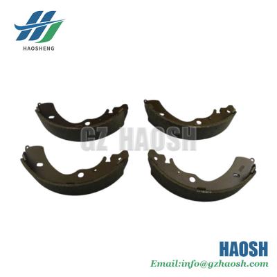 China Isuzu DMAX 4X2 8-97302635-1 8-97302635-0 8973026351 8973026350 Rear Brake Shoes for sale