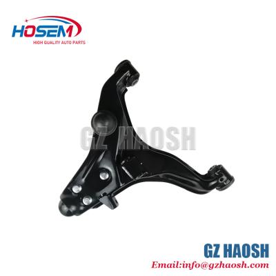 China 4013A088 Left Suspension Control Arm Suitable For Mitsubishi PAJERO for sale