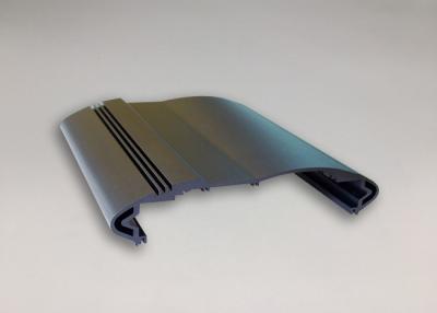 Cina 6063 profili di alluminio anodizzati d'argento di T5 T6 inossidabili per le parti di industria in vendita